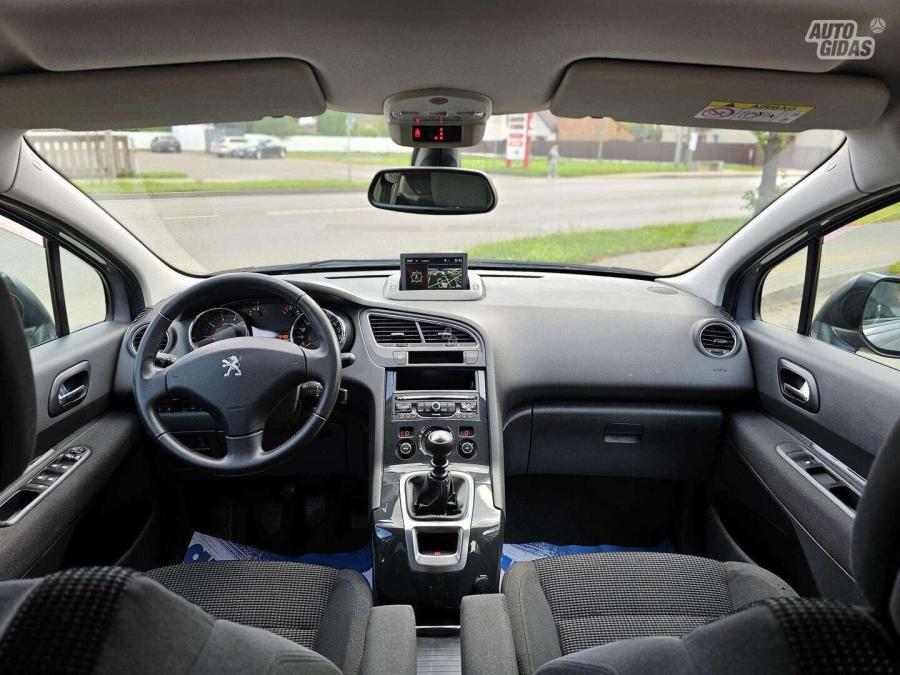 Pelēks Peugeot 5008 2016 Šauļi, ar dzinēja tilpumu 1.20 L un nobraukumu 200 tūkst. km par 4950 €, foto 12 vietnē AUTOMOTO.COM.LV