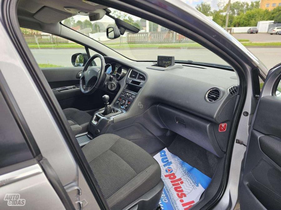 Pelēks Peugeot 5008 2016 Šauļi, ar dzinēja tilpumu 1.20 L un nobraukumu 200 tūkst. km par 4950 €, foto 21 vietnē AUTOMOTO.COM.LV