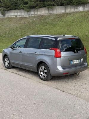 Pelēks Peugeot 5008 2016 Viļņa, ar dzinēja tilpumu 1.56 L un nobraukumu 215 tūkst. km par 5300 €, foto 7 vietnē AUTOMOTO.COM.LV
