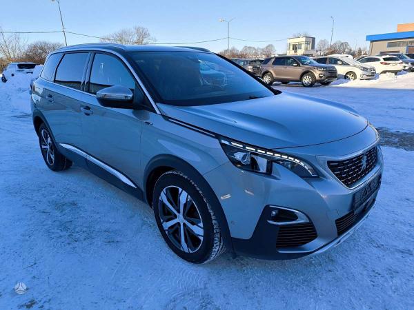 Grey Peugeot 5008 2017 in Siauliai, with an engine capacity of 2.00 L and mileage of 183 thousand km for 14900 €, photo 1 on AUTOMOTO.COM.LV