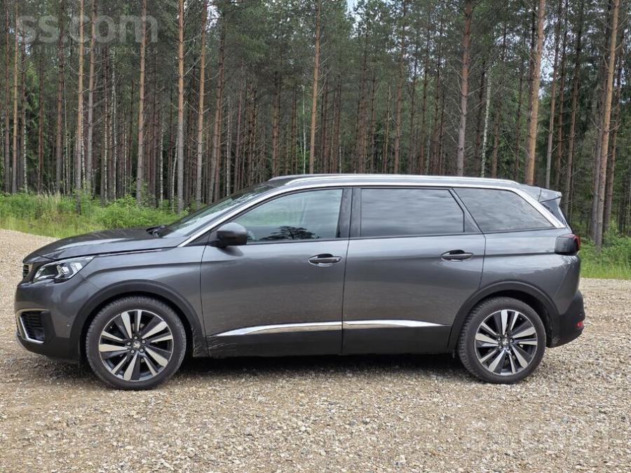 Pelēks Peugeot 5008 2018 Gulbene, ar dzinēja tilpumu 1.20 L un nobraukumu 230 tūkst. km par 9550 €, foto 3 vietnē AUTOMOTO.COM.LV
