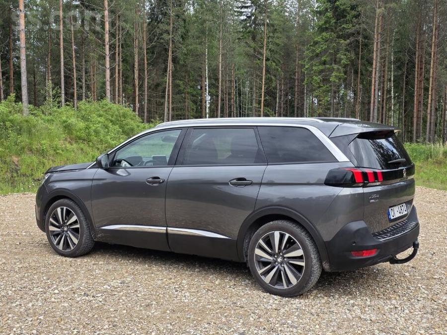 Pelēks Peugeot 5008 2018 Gulbene, ar dzinēja tilpumu 1.20 L un nobraukumu 230 tūkst. km par 9550 €, foto 4 vietnē AUTOMOTO.COM.LV