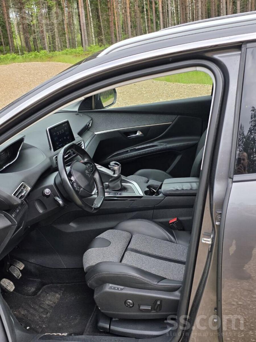 Pelēks Peugeot 5008 2018 Gulbene, ar dzinēja tilpumu 1.20 L un nobraukumu 230 tūkst. km par 9550 €, foto 10 vietnē AUTOMOTO.COM.LV