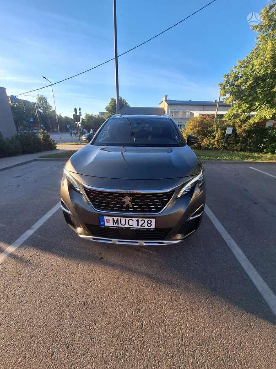 Серый Пежо 5008 2018 в Вильнюс, объемом двигателя 1.20 л и пробегом 240 тыс. км за 10500 €, фото 1 на AUTOMOTO.COM.LV