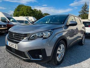 Grey Peugeot 5008 2020 in Kaunas, with an engine capacity of 1.20 L and mileage of 92 thousand km for 21741 €, photo 2 on AUTOMOTO.COM.LV