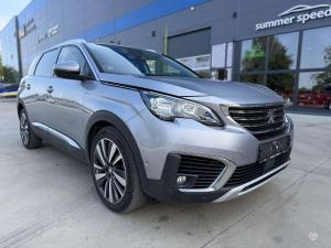 Pelēks Peugeot 5008 2020 Panevēža, ar dzinēja tilpumu 1.50 L un nobraukumu 199 tūkst. km par 11850 €, foto  vietnē AUTOMOTO.COM.LV