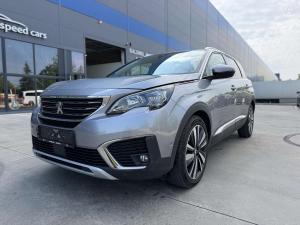 Pelēks Peugeot 5008 2020 Panevēža, ar dzinēja tilpumu 1.50 L un nobraukumu 199 tūkst. km par 11850 €, foto 4 vietnē AUTOMOTO.COM.LV