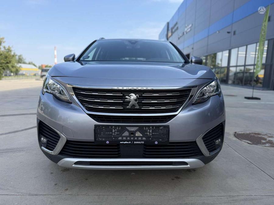 Pelēks Peugeot 5008 2020 Panevēža, ar dzinēja tilpumu 1.50 L un nobraukumu 199 tūkst. km par 11850 €, foto 6 vietnē AUTOMOTO.COM.LV
