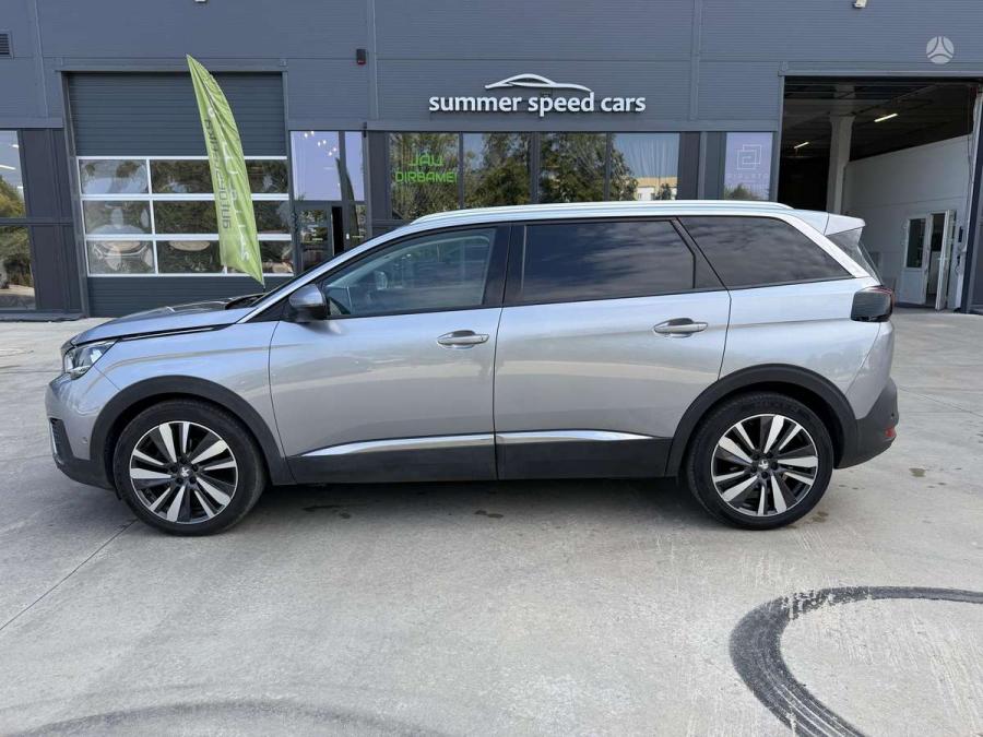 Pelēks Peugeot 5008 2020 Panevēža, ar dzinēja tilpumu 1.50 L un nobraukumu 199 tūkst. km par 11850 €, foto 13 vietnē AUTOMOTO.COM.LV