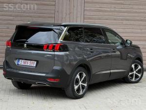Grey Peugeot 5008 2020 in Jelgava, with an engine capacity of 1.50 L and mileage of 214 thousand km for 15990 €, photo 7 on AUTOMOTO.COM.LV