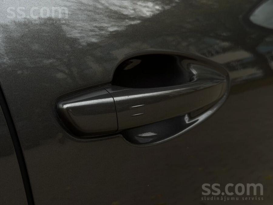 Grey Peugeot 5008 2020 in Jelgava, with an engine capacity of 1.50 L and mileage of 214 thousand km for 15990 €, photo 14 on AUTOMOTO.COM.LV