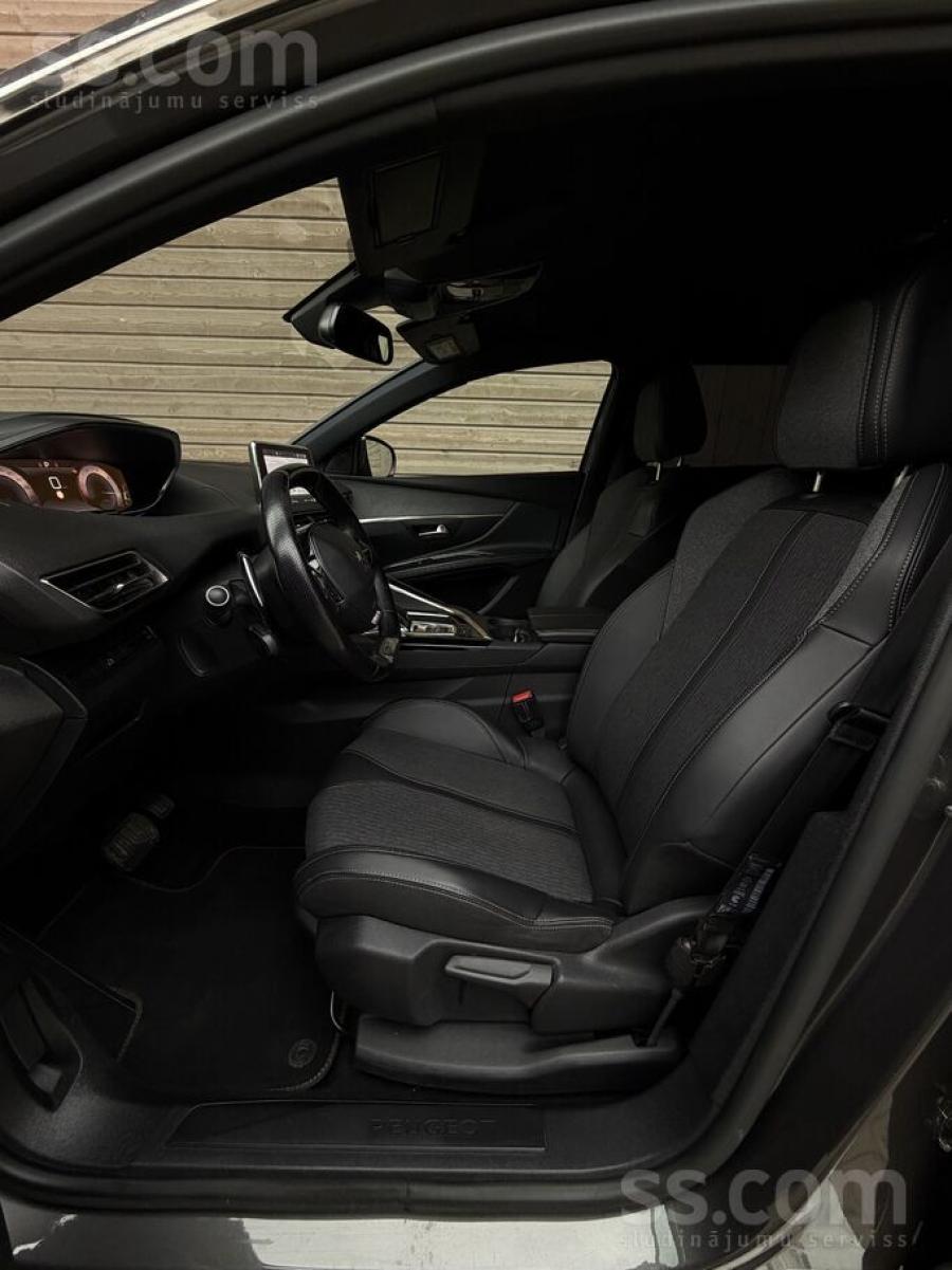 Grey Peugeot 5008 2020 in Jelgava, with an engine capacity of 1.50 L and mileage of 214 thousand km for 15990 €, photo 19 on AUTOMOTO.COM.LV