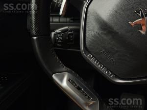 Grey Peugeot 5008 2020 in Jelgava, with an engine capacity of 1.50 L and mileage of 214 thousand km for 15990 €, photo 27 on AUTOMOTO.COM.LV