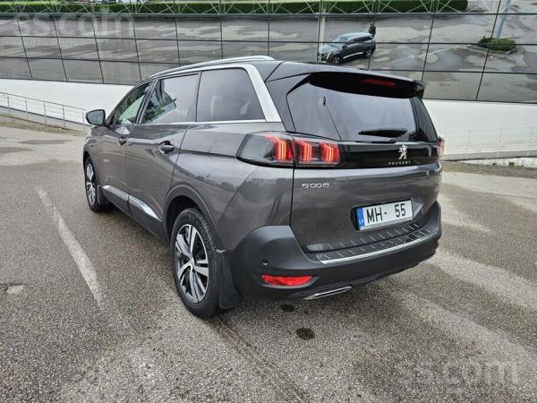 Grey Peugeot 5008 2021 in Riga, with an engine capacity of 1.50 L and mileage of 92 thousand km for 22900 €, photo 2 on AUTOMOTO.COM.LV