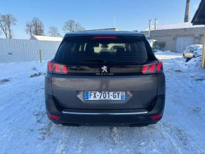 Grey Peugeot 5008 2021 in Taurage, with an engine capacity of 1.50 L and mileage of 230 thousand km for 12300 €, photo 6 on AUTOMOTO.COM.LV