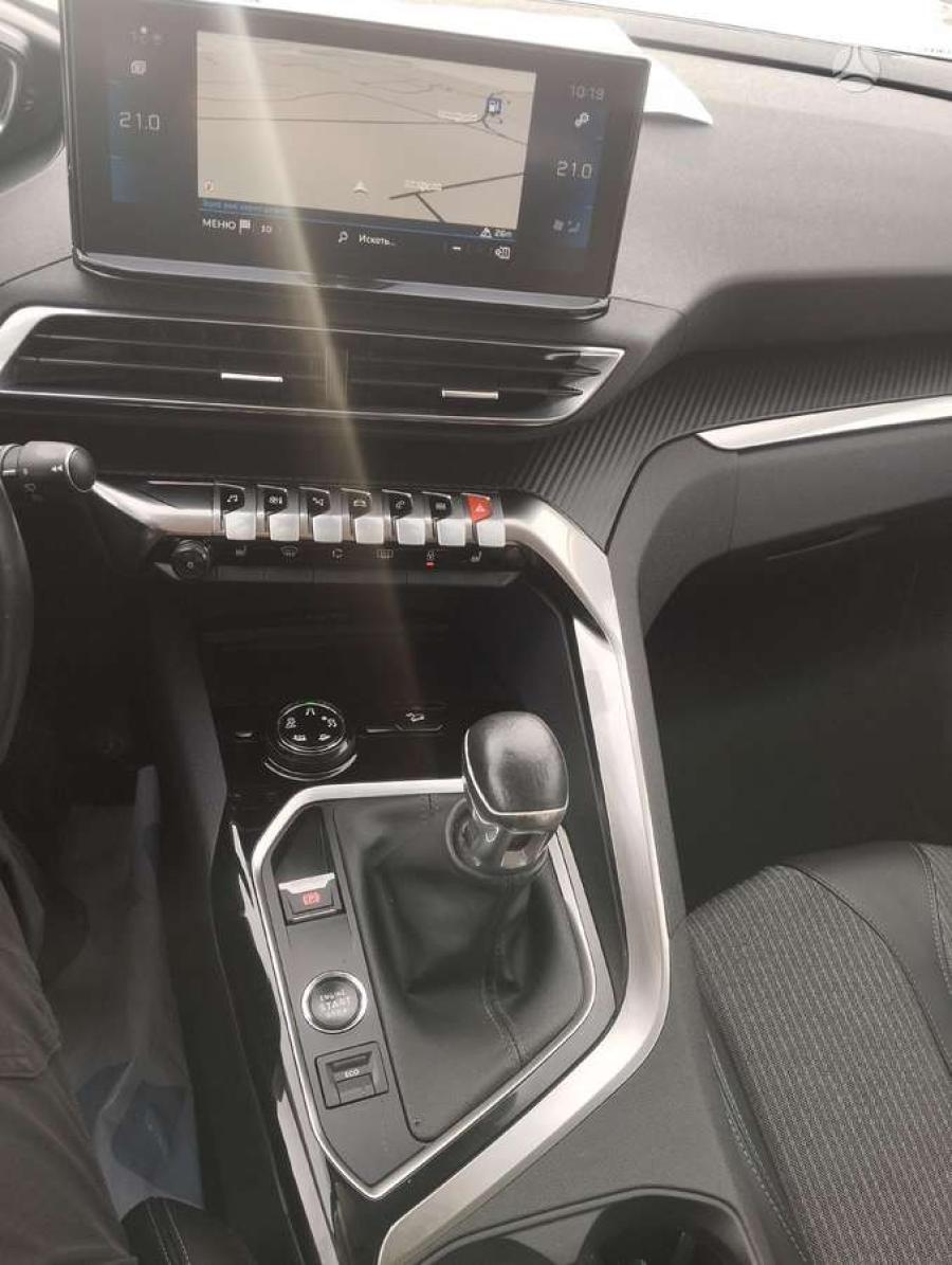 Pelēks Peugeot 5008 2021 Tauragė, ar dzinēja tilpumu 1.50 L un nobraukumu 198 tūkst. km par 12300 €, foto 21 vietnē AUTOMOTO.COM.LV
