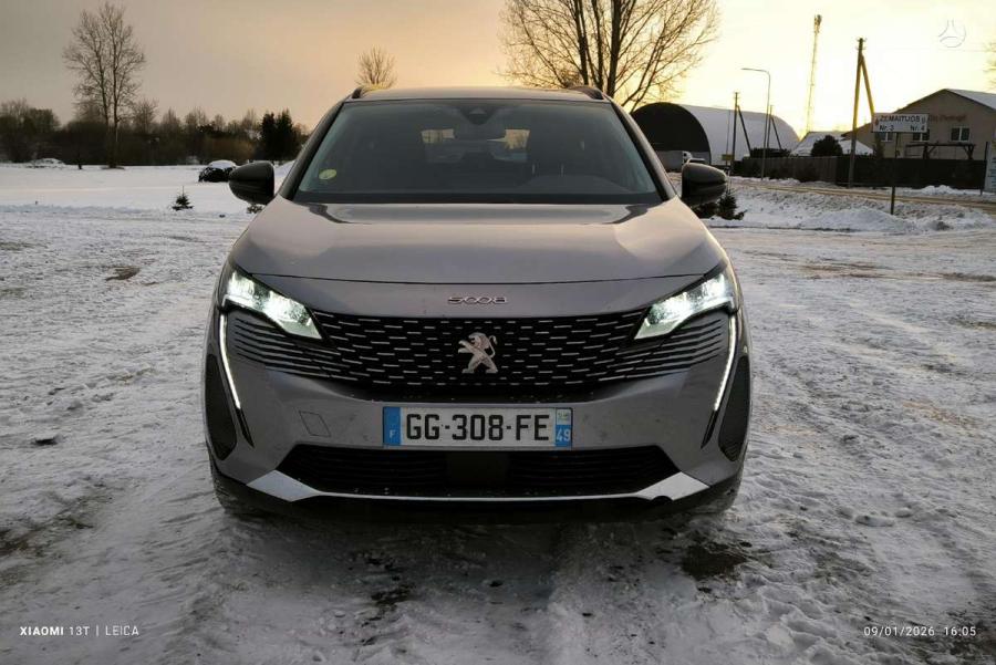 Pelēks Peugeot 5008 2022 Tauragė, ar dzinēja tilpumu 1.50 L un nobraukumu 150 tūkst. km par 14250 €, foto 3 vietnē AUTOMOTO.COM.LV