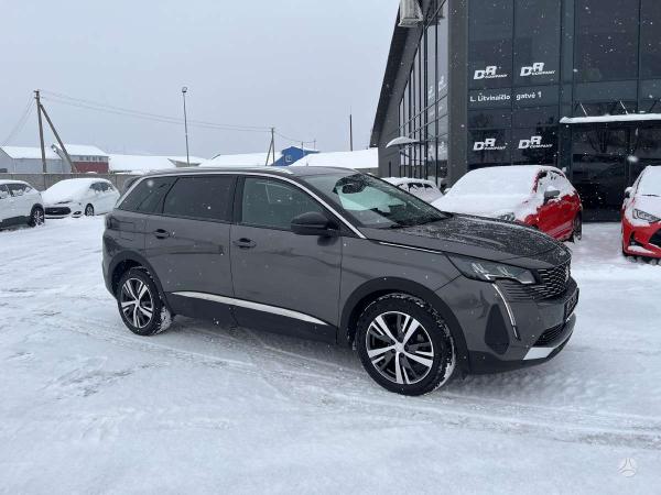 Pelēks Peugeot 5008 2022 Tauragė, ar dzinēja tilpumu 1.50 L un nobraukumu 188 tūkst. km par 14200 €, foto 1 vietnē AUTOMOTO.COM.LV