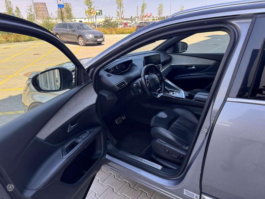Pelēks Peugeot 5008 2022 Viļņa, ar dzinēja tilpumu 1.50 L un nobraukumu 177 tūkst. km par 19832 €, foto 23 vietnē AUTOMOTO.COM.LV