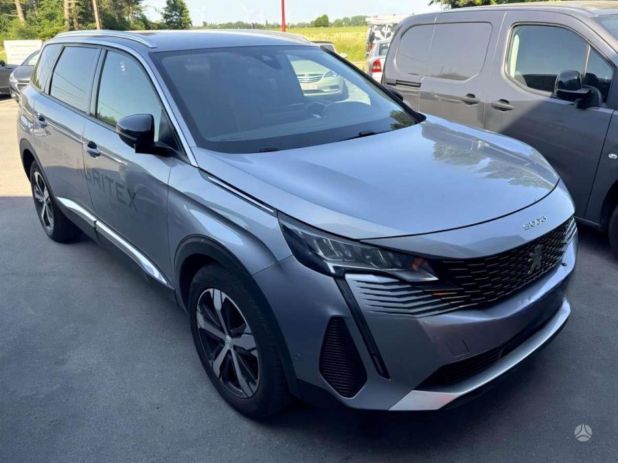Серый Пежо 5008 2023 в Таураге, объемом двигателя 1.50 л и пробегом 193 тыс. км за 13000 €, фото 4 на AUTOMOTO.COM.LV