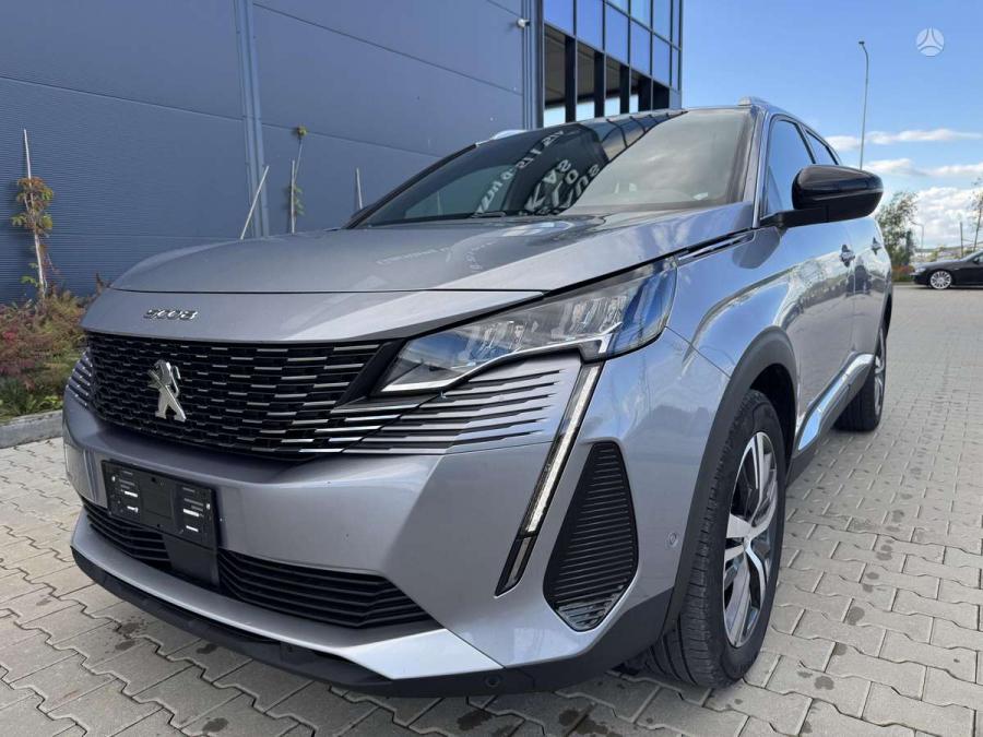 Pelēks Peugeot 5008 2023 Viļņa, ar dzinēja tilpumu 1.50 L un nobraukumu 135 tūkst. km par 17993 €, foto 1 vietnē AUTOMOTO.COM.LV