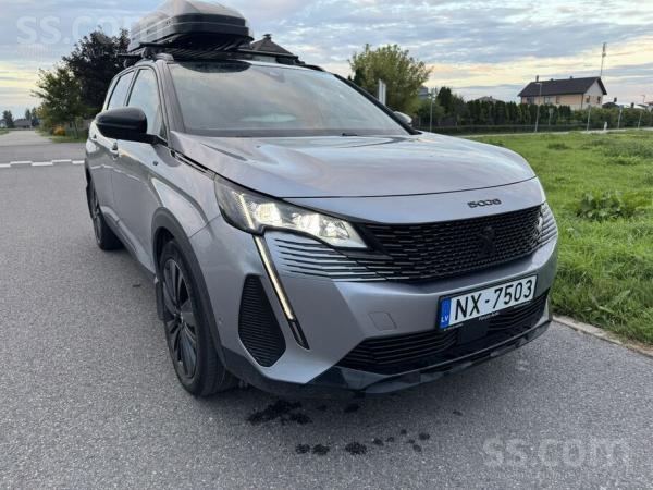 Grey Peugeot 5008 2024 in Riga, with an engine capacity of 1.20 L and mileage of 47 thousand km for 28200 €, photo 3 on AUTOMOTO.COM.LV