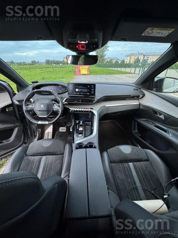 Grey Peugeot 5008 2024 in Riga, with an engine capacity of 1.20 L and mileage of 47 thousand km for 28200 €, photo 6 on AUTOMOTO.COM.LV