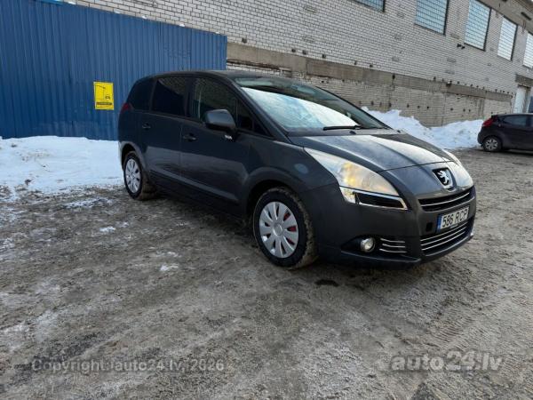 Grey Peugeot 5008 2010 in Tallinn, with an engine capacity of 1.60 L and mileage of 232 thousand km for 3999 €, photo 2 on AUTOMOTO.COM.LV
