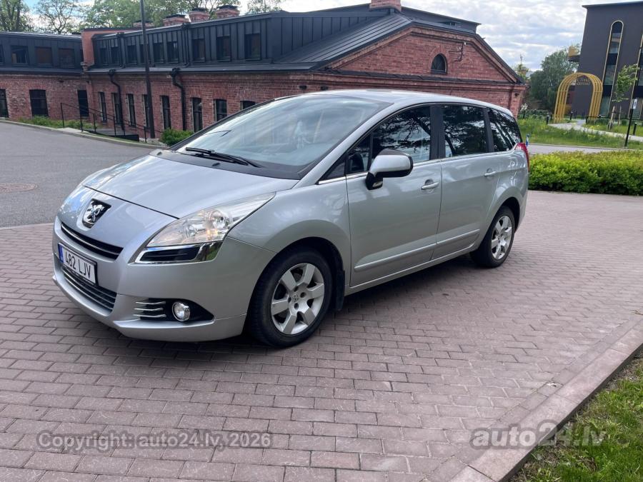 Pelēks Peugeot 5008 2010 Tallina, ar dzinēja tilpumu 1.60 L un nobraukumu 178 tūkst. km par 3800 €, foto 5 vietnē AUTOMOTO.COM.LV