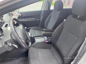 Pelēks Peugeot 5008 2010 Tallina, ar dzinēja tilpumu 1.60 L un nobraukumu 178 tūkst. km par 3800 €, foto 7 vietnē AUTOMOTO.COM.LV