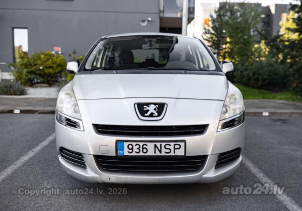Peugeot 5008 2010 in Tallinn on AUTOMOTO.COM.LV Grey Peugeot 5008 2010 in Tallinn, with an engine capacity of 1.60 L and mileage of 218 thousand km for 3599 €, photo 5 on AUTOMOTO.COM.LV