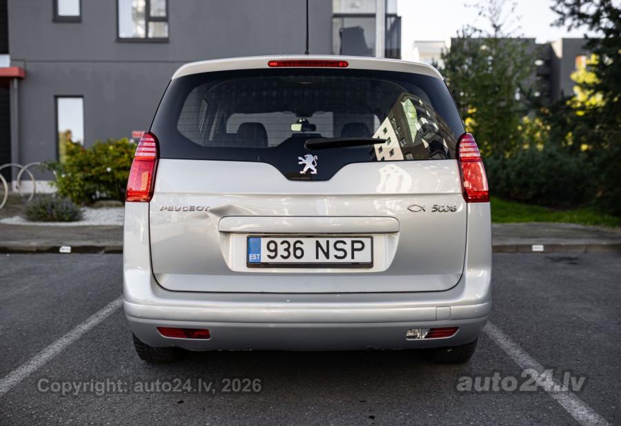Pelēks Peugeot 5008 2010 Tallina, ar dzinēja tilpumu 1.60 L un nobraukumu 218 tūkst. km par 3599 €, foto 9 vietnē AUTOMOTO.COM.LV