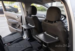 Pelēks Peugeot 5008 2010 Tallina, ar dzinēja tilpumu 1.60 L un nobraukumu 218 tūkst. km par 3599 €, foto 34 vietnē AUTOMOTO.COM.LV