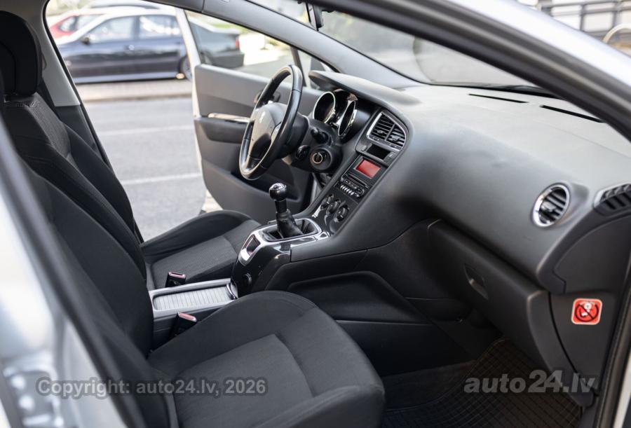 Pelēks Peugeot 5008 2010 Tallina, ar dzinēja tilpumu 1.60 L un nobraukumu 218 tūkst. km par 3599 €, foto 39 vietnē AUTOMOTO.COM.LV