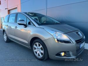 Grey Peugeot 5008 2012 in Kuressaare, with an engine capacity of 1.60 L and mileage of 219 thousand km for 3690 €, photo 3 on AUTOMOTO.COM.LV
