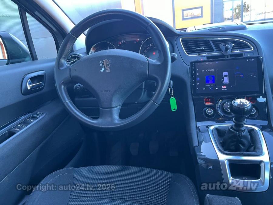 Grey Peugeot 5008 2012 in Kuressaare, with an engine capacity of 1.60 L and mileage of 219 thousand km for 3690 €, photo 10 on AUTOMOTO.COM.LV