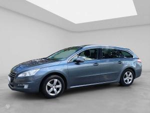 Pelēks Peugeot 5008 2012 Viļņa, ar dzinēja tilpumu 1.60 L un nobraukumu 291 tūkst. km par 3900 €, foto  vietnē AUTOMOTO.COM.LV