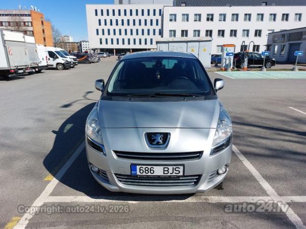 Grey Peugeot 5008 2013 in Tallinn, with an engine capacity of 1.60 L and mileage of 120 thousand km for 7000 €, photo 2 on AUTOMOTO.COM.LV