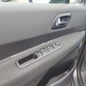 Pelēks Peugeot 5008 2013 Viļņa, ar dzinēja tilpumu 1.60 L un nobraukumu 185 tūkst. km par 3900 €, foto 23 vietnē AUTOMOTO.COM.LV