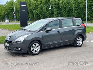 Grey Peugeot 5008 2013 in Narva, with an engine capacity of 1.60 L and mileage of 230 thousand km for 2999 €, photo  on AUTOMOTO.COM.LV
