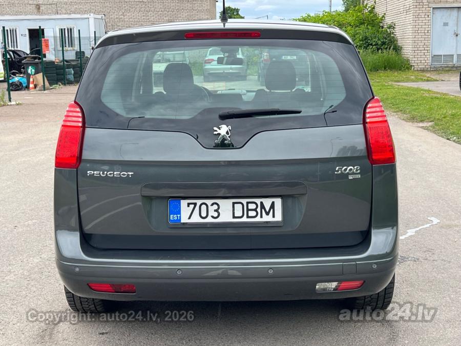 Pelēks Peugeot 5008 2013 Narva, ar dzinēja tilpumu 1.60 L un nobraukumu 230 tūkst. km par 2999 €, foto 8 vietnē AUTOMOTO.COM.LV
