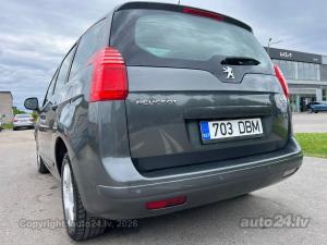 Pelēks Peugeot 5008 2013 Narva, ar dzinēja tilpumu 1.60 L un nobraukumu 230 tūkst. km par 2999 €, foto 13 vietnē AUTOMOTO.COM.LV