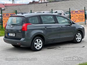 Pelēks Peugeot 5008 2013 Narva, ar dzinēja tilpumu 1.60 L un nobraukumu 230 tūkst. km par 2999 €, foto 17 vietnē AUTOMOTO.COM.LV