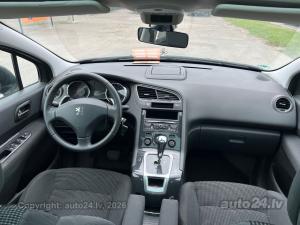Pelēks Peugeot 5008 2013 Narva, ar dzinēja tilpumu 1.60 L un nobraukumu 230 tūkst. km par 2999 €, foto 24 vietnē AUTOMOTO.COM.LV