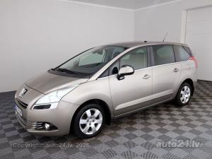 Pelēks Peugeot 5008 2013 Tallina, ar dzinēja tilpumu 1.60 L un nobraukumu 243 tūkst. km par 2499 €, foto 3 vietnē AUTOMOTO.COM.LV