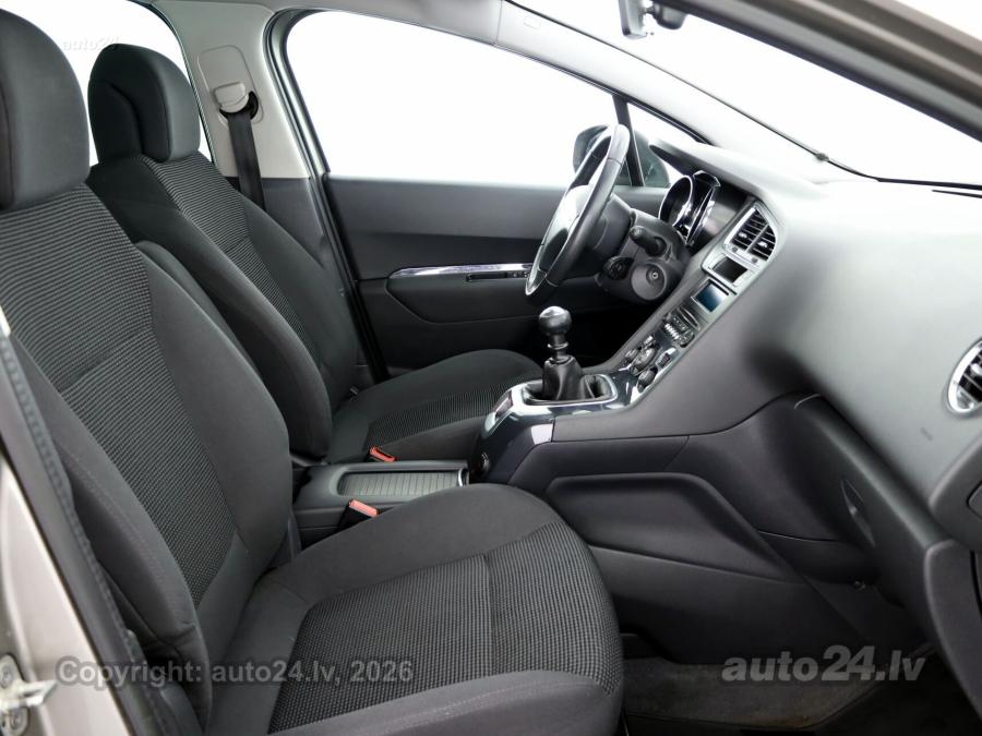 Pelēks Peugeot 5008 2013 Tallina, ar dzinēja tilpumu 1.60 L un nobraukumu 243 tūkst. km par 2499 €, foto 7 vietnē AUTOMOTO.COM.LV