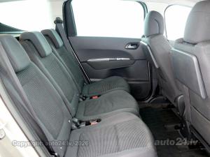 Pelēks Peugeot 5008 2013 Tallina, ar dzinēja tilpumu 1.60 L un nobraukumu 243 tūkst. km par 2499 €, foto 8 vietnē AUTOMOTO.COM.LV