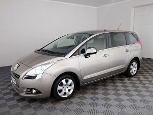 Pelēks Peugeot 5008 2013 Tallina, ar dzinēja tilpumu 1.60 L un nobraukumu 243 tūkst. km par 2499 €, foto 3 vietnē AUTOMOTO.COM.LV