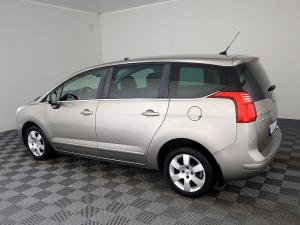 Pelēks Peugeot 5008 2013 Tallina, ar dzinēja tilpumu 1.60 L un nobraukumu 243 tūkst. km par 2499 €, foto 12 vietnē AUTOMOTO.COM.LV