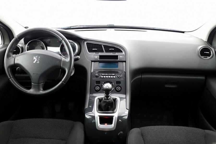 Pelēks Peugeot 5008 2013 Tallina, ar dzinēja tilpumu 1.60 L un nobraukumu 243 tūkst. km par 2499 €, foto 13 vietnē AUTOMOTO.COM.LV